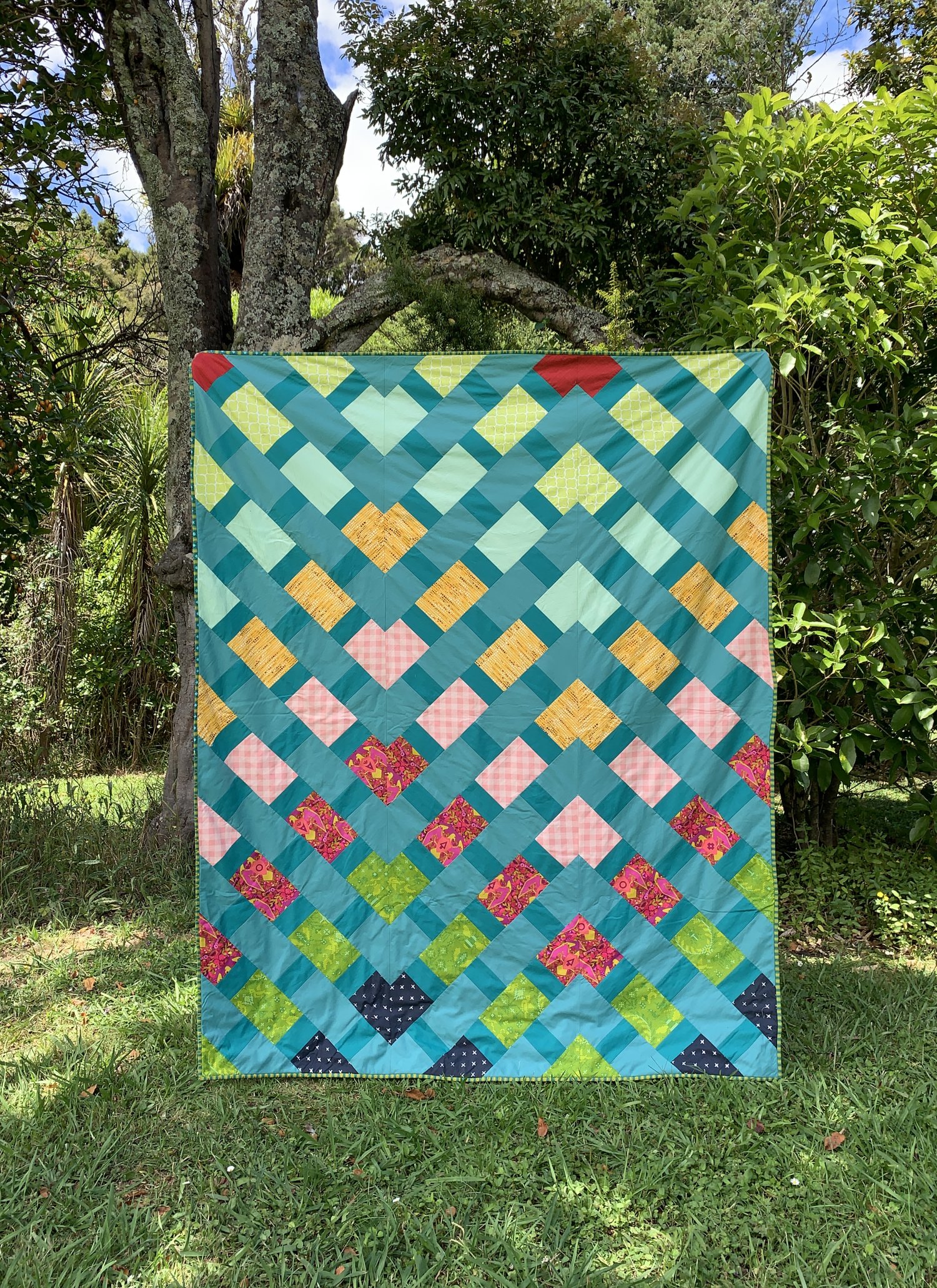 Apple Lattice Quilt Pattern by Cedar Makerie - Payhip