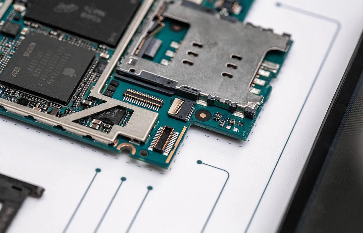 iPhone 3GS Teardown Template