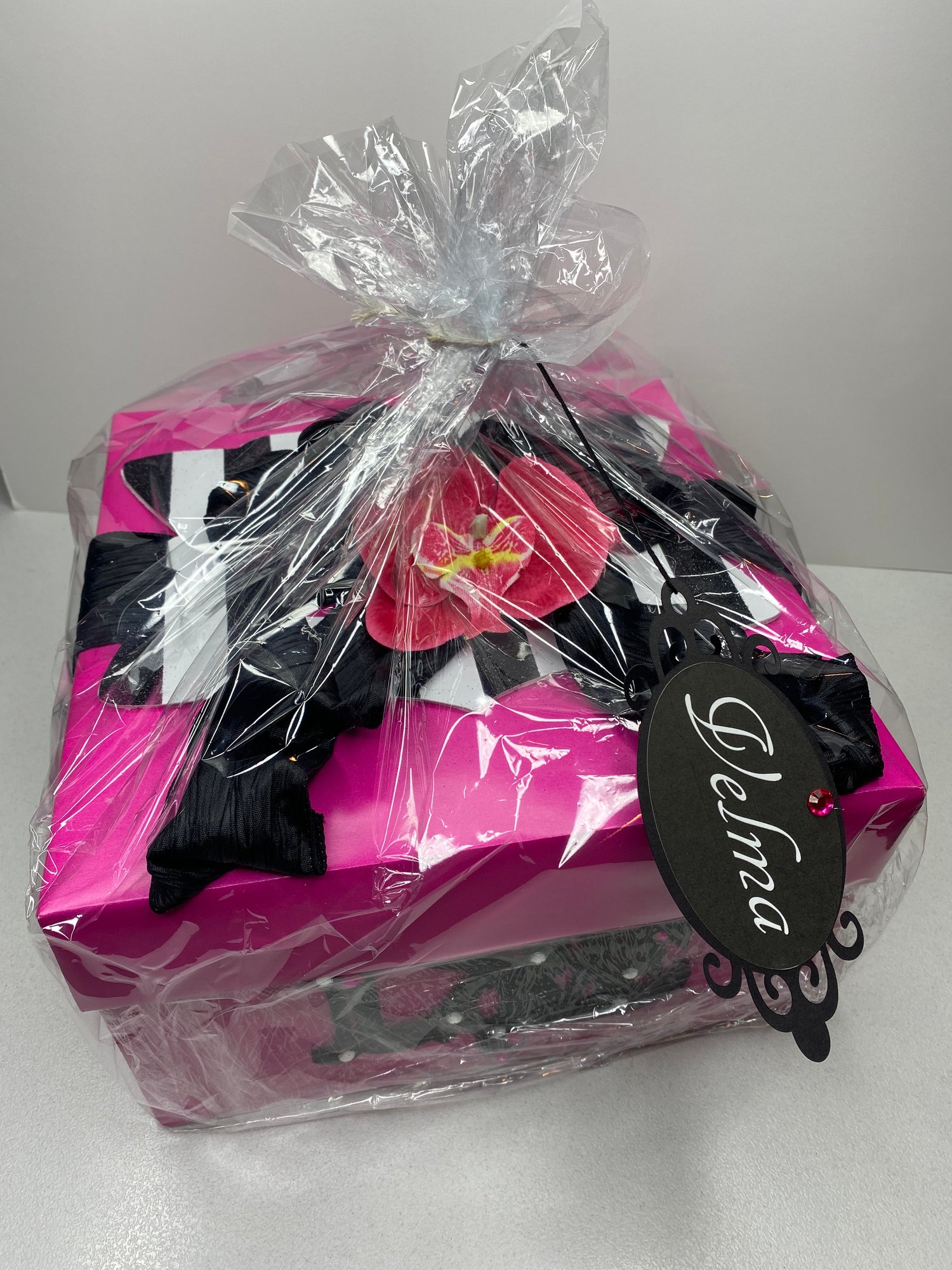 S2S Special Order: TOE-tally Awesome Gift Box - Payhip