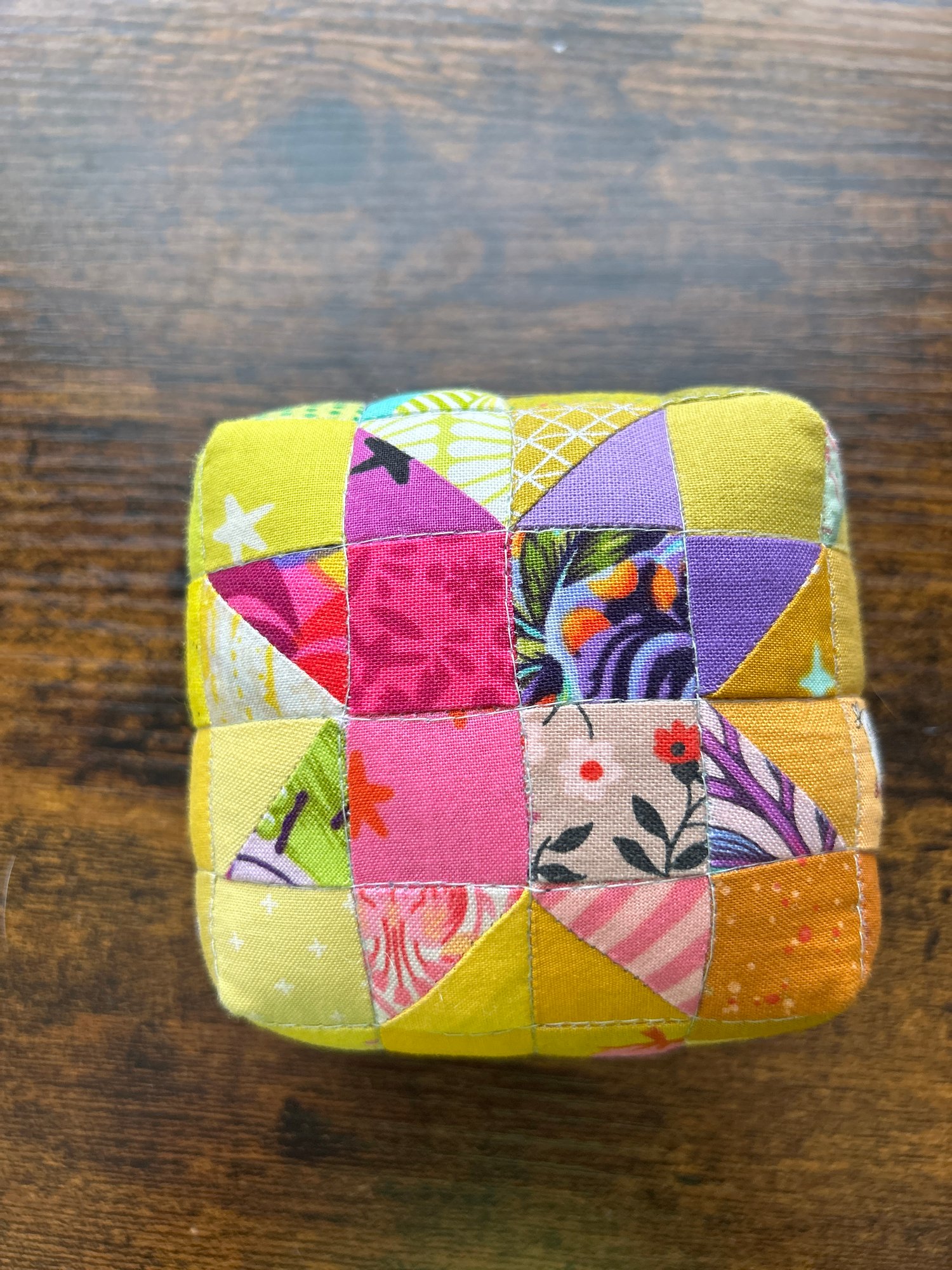 Mandy Andy Designs - Pincushions