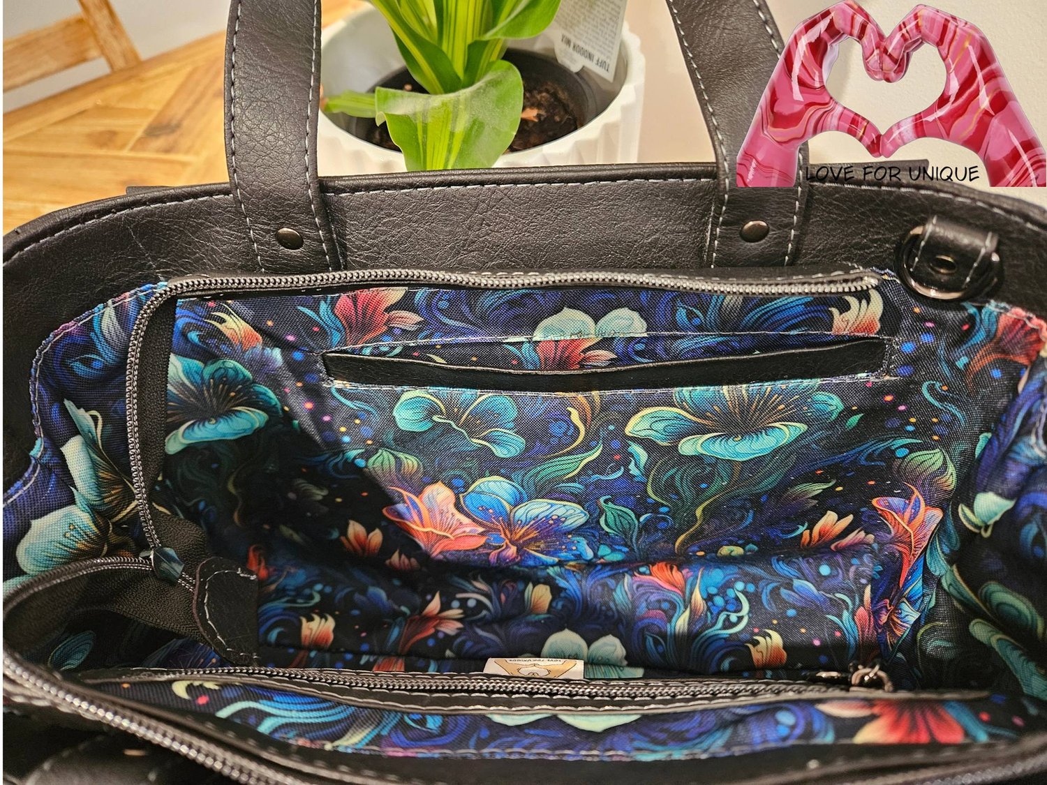 Page 4 — Charyn Handbag Tester Photos