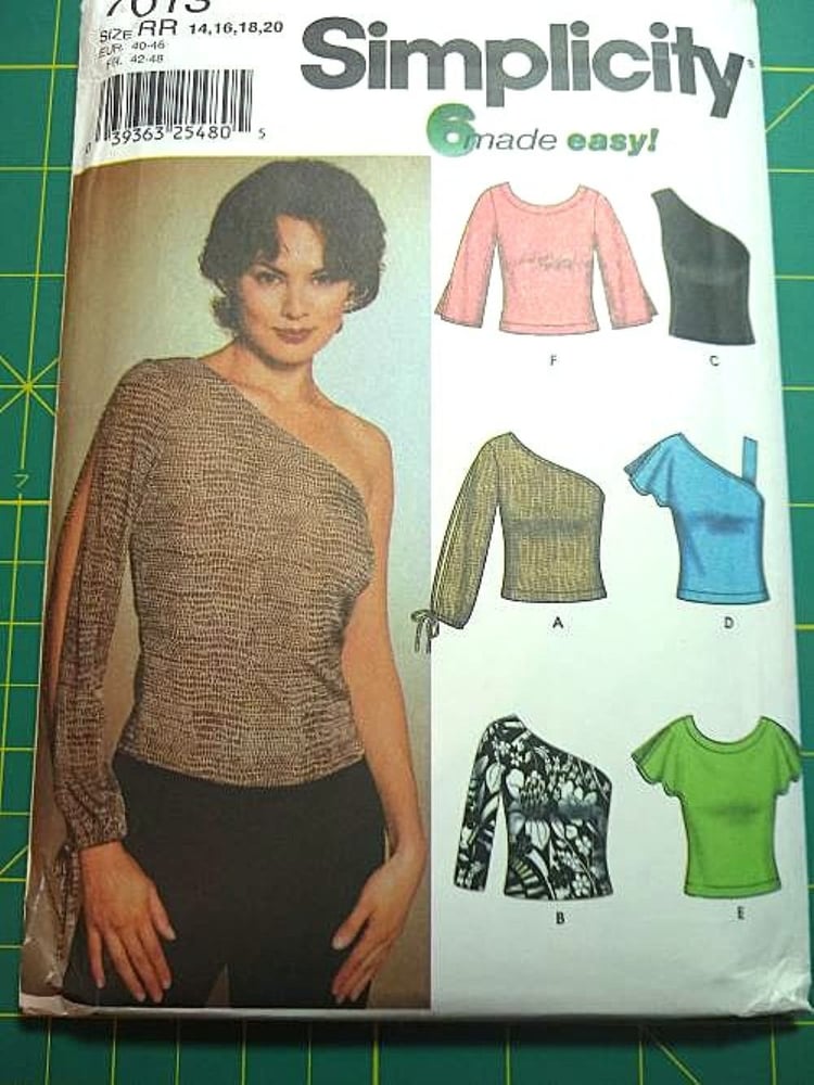 Simplicity 7864 Crafts Sewing Pattern – Photo Album & Scrapbook Covers