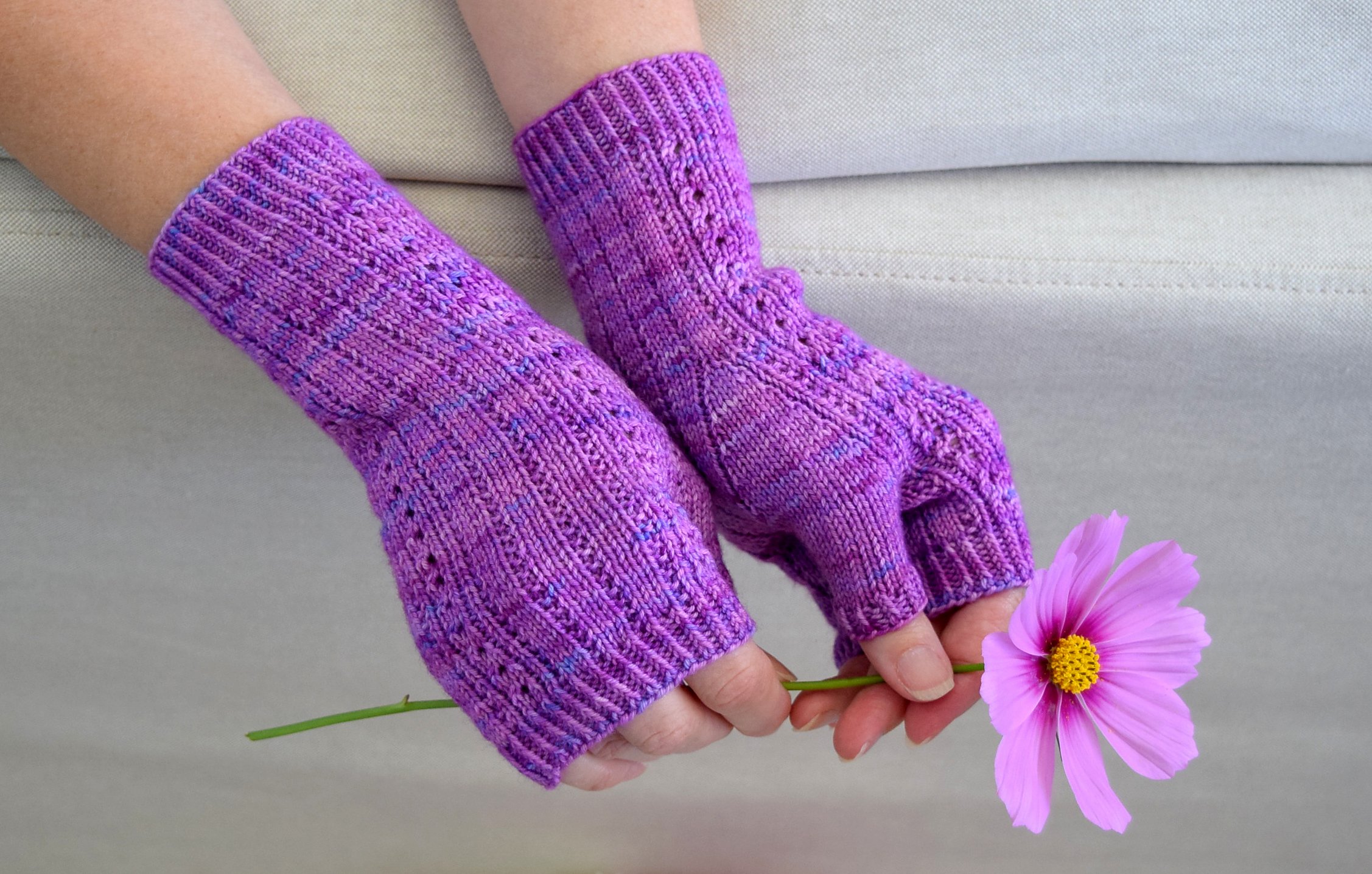 Cadence Fingerless Mitts - Payhip