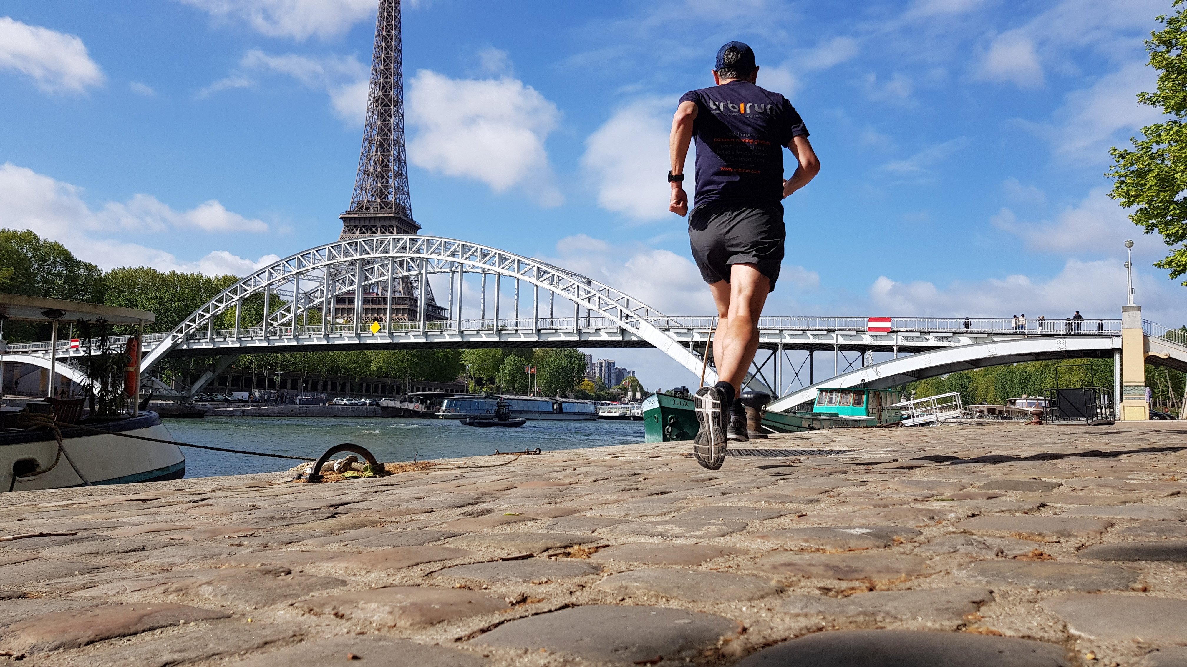 Run in Paris - Bridges 12.6km - Payhip