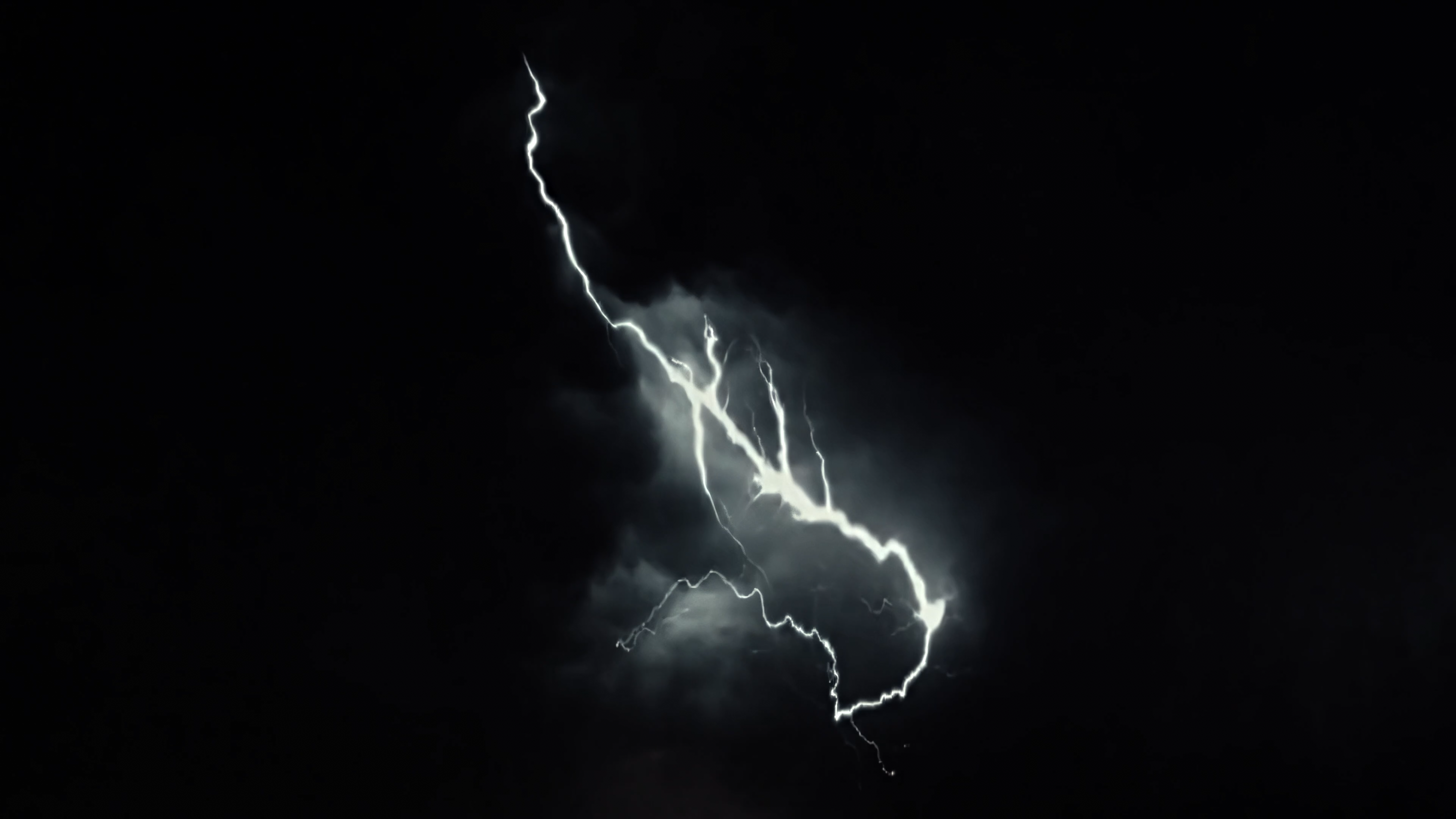 Dark Intense Lightning Thunderstorm At Night In 4k - Payhip