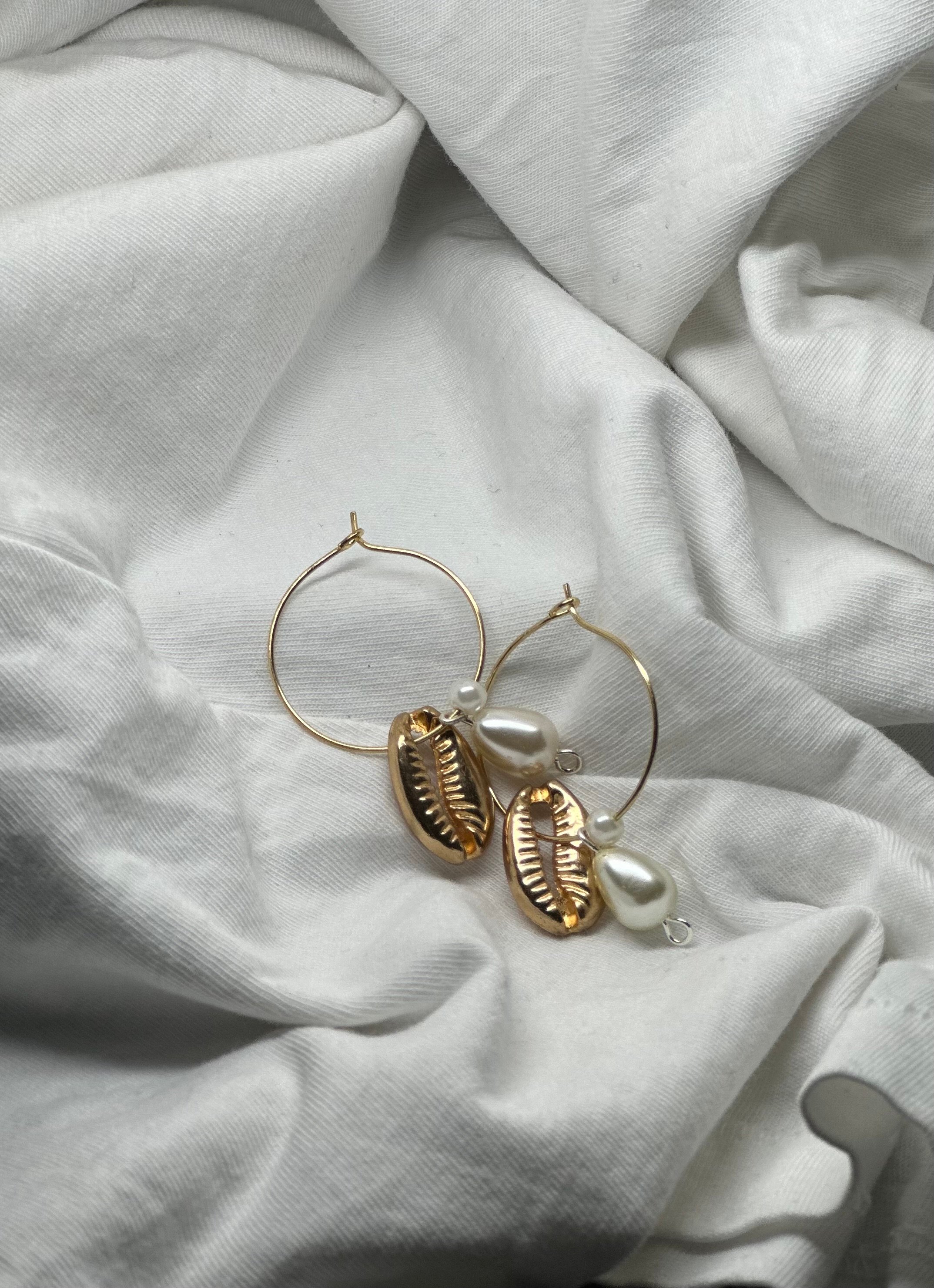 dreamy seashell hoops - Payhip