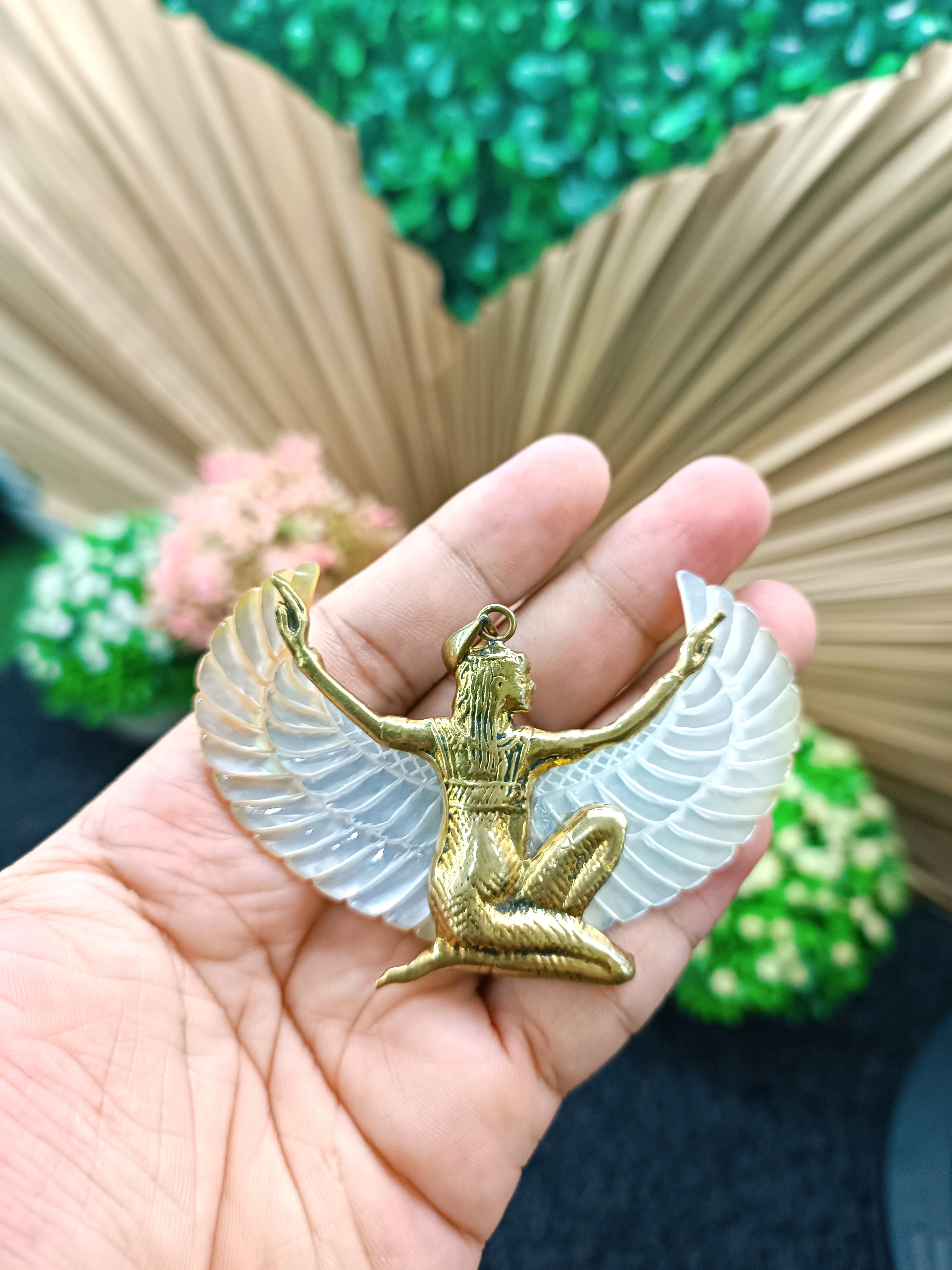 Goddess Isis pendant - Payhip