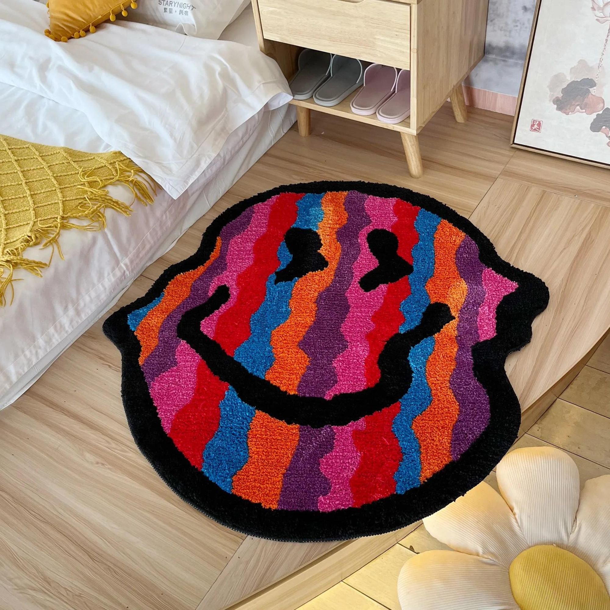 Retro Smiling Face Tufted Round Rug`