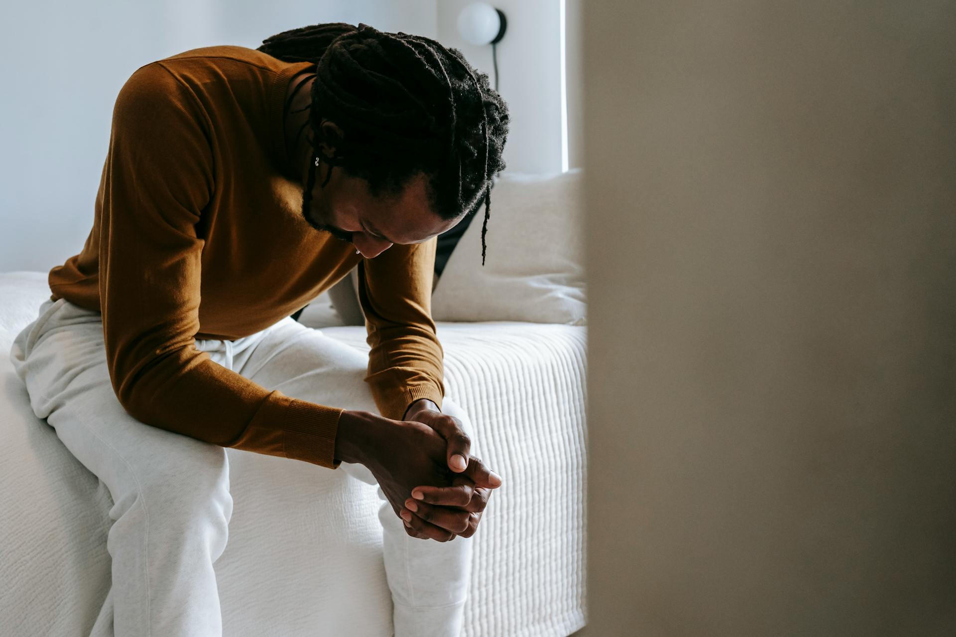 Identifying and Overcoming Bad Habits that Hinder Personal Growth