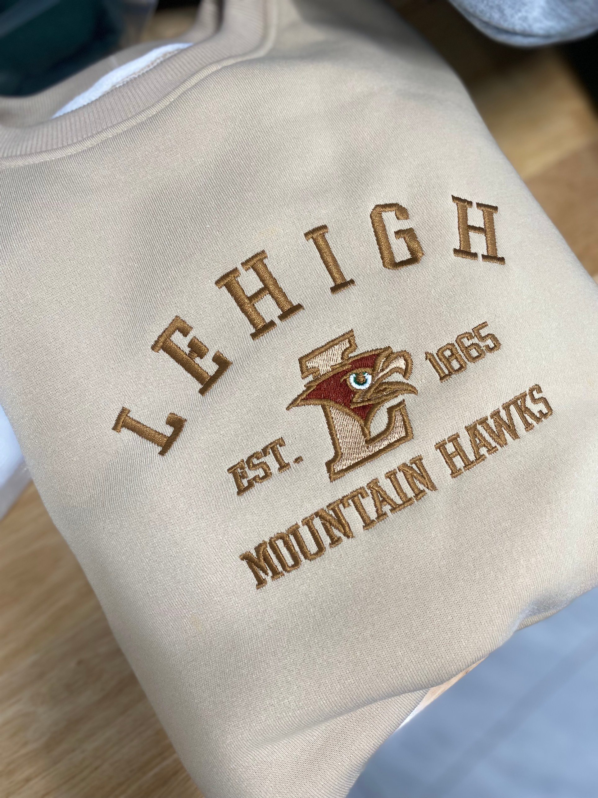 Lehigh Mountain Hawks Est Embroidered Shirt, NCAA Team Embroidered ...
