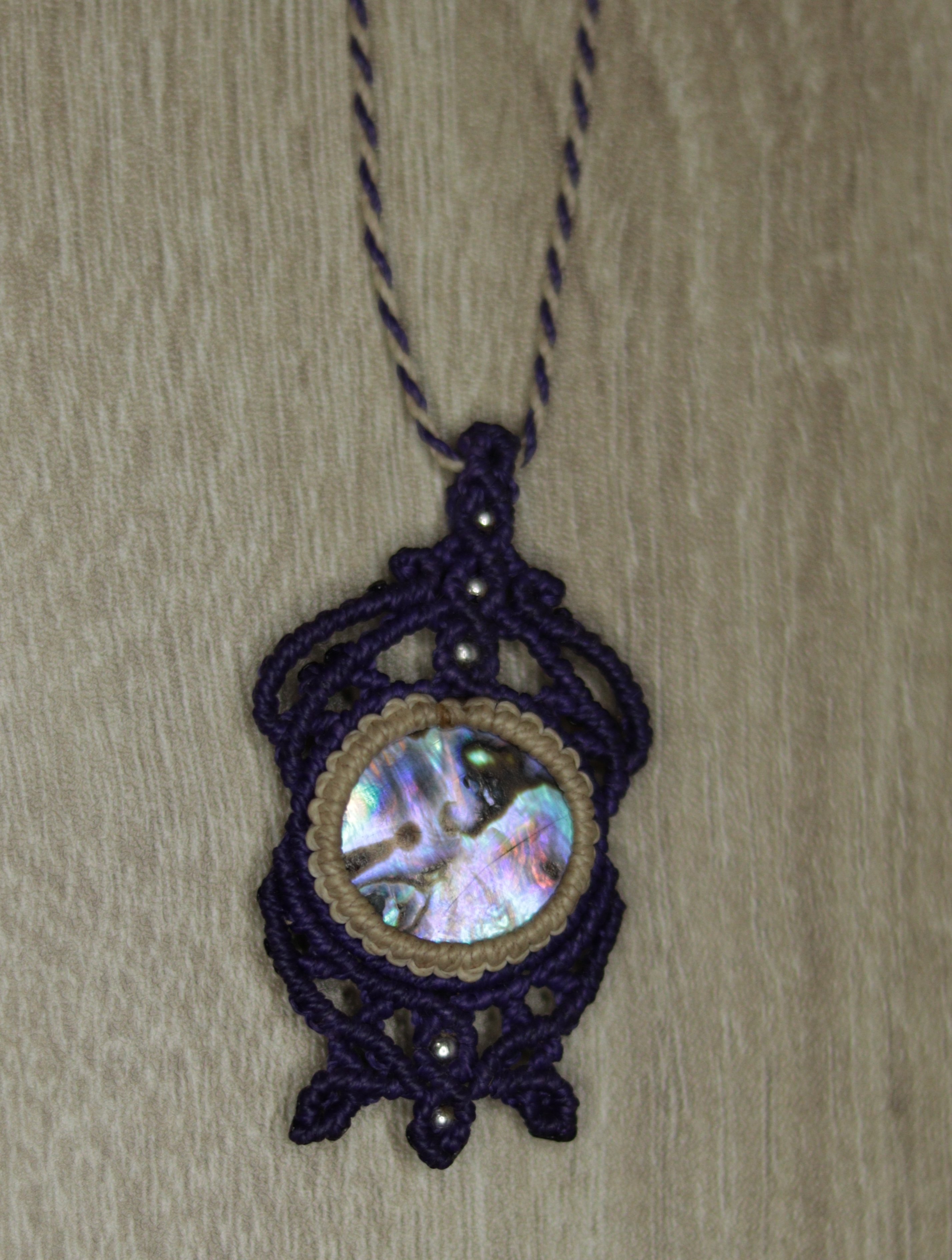 Abalone Macramé Necklace - Payhip