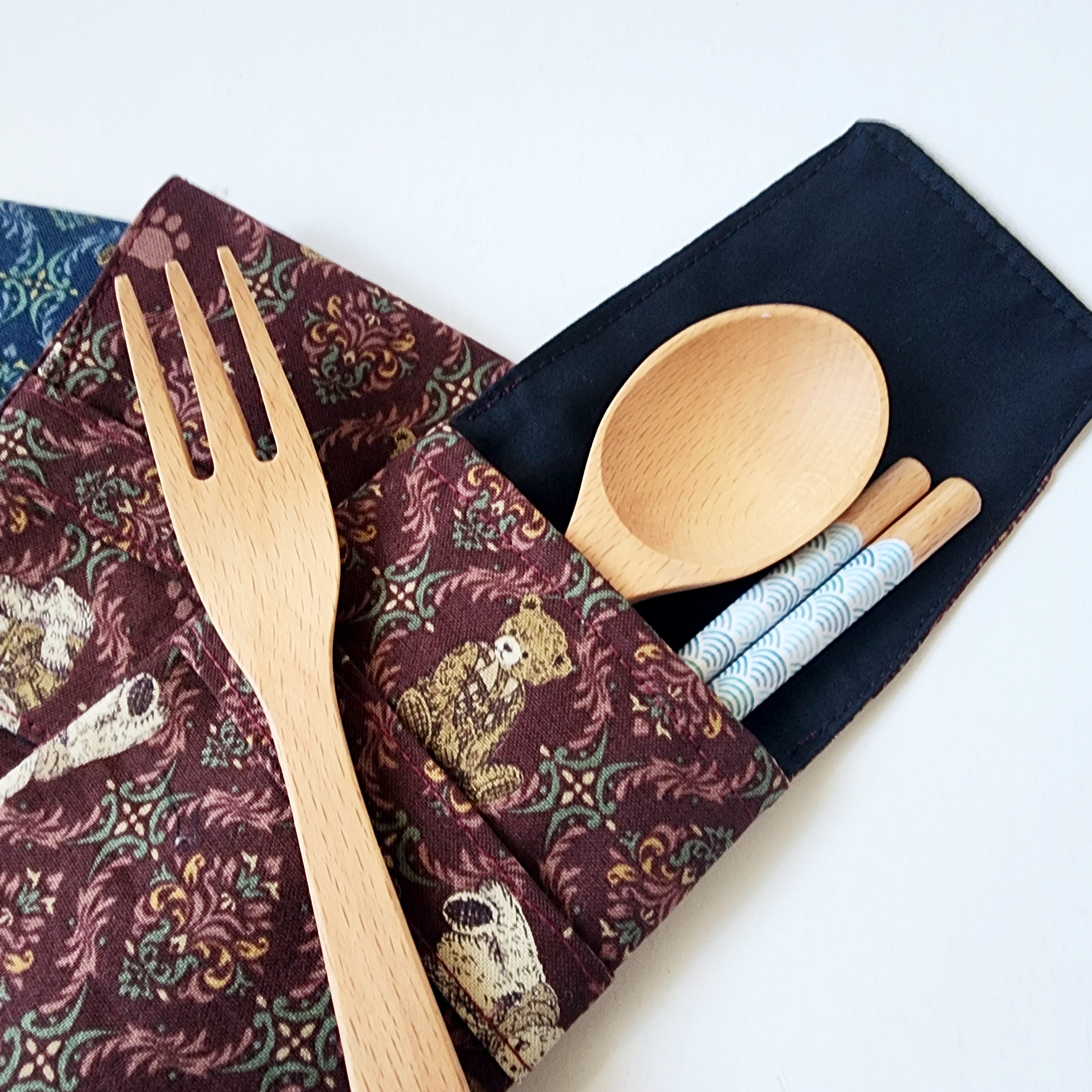 Cutlery Pouch: Cute Teddy Bear cutlery pouch in Maroon (not include the ...