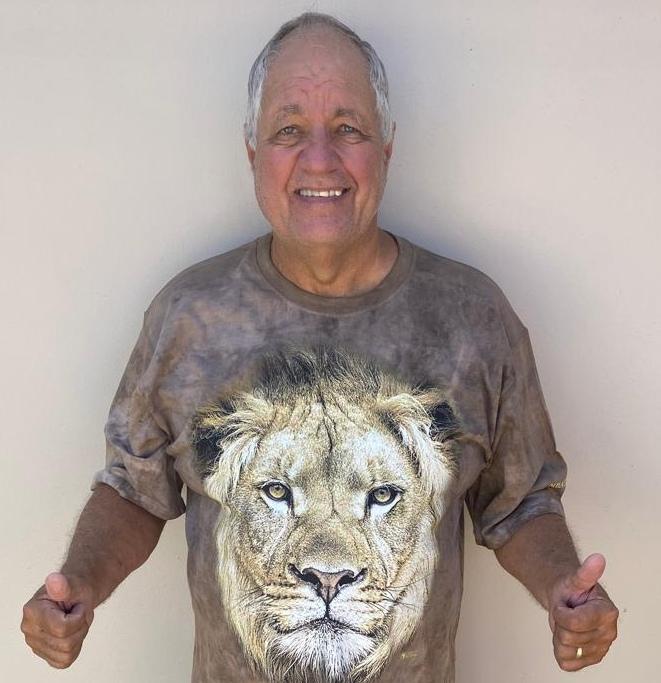 Mark Lyons Roaring through Life Series - Payhip