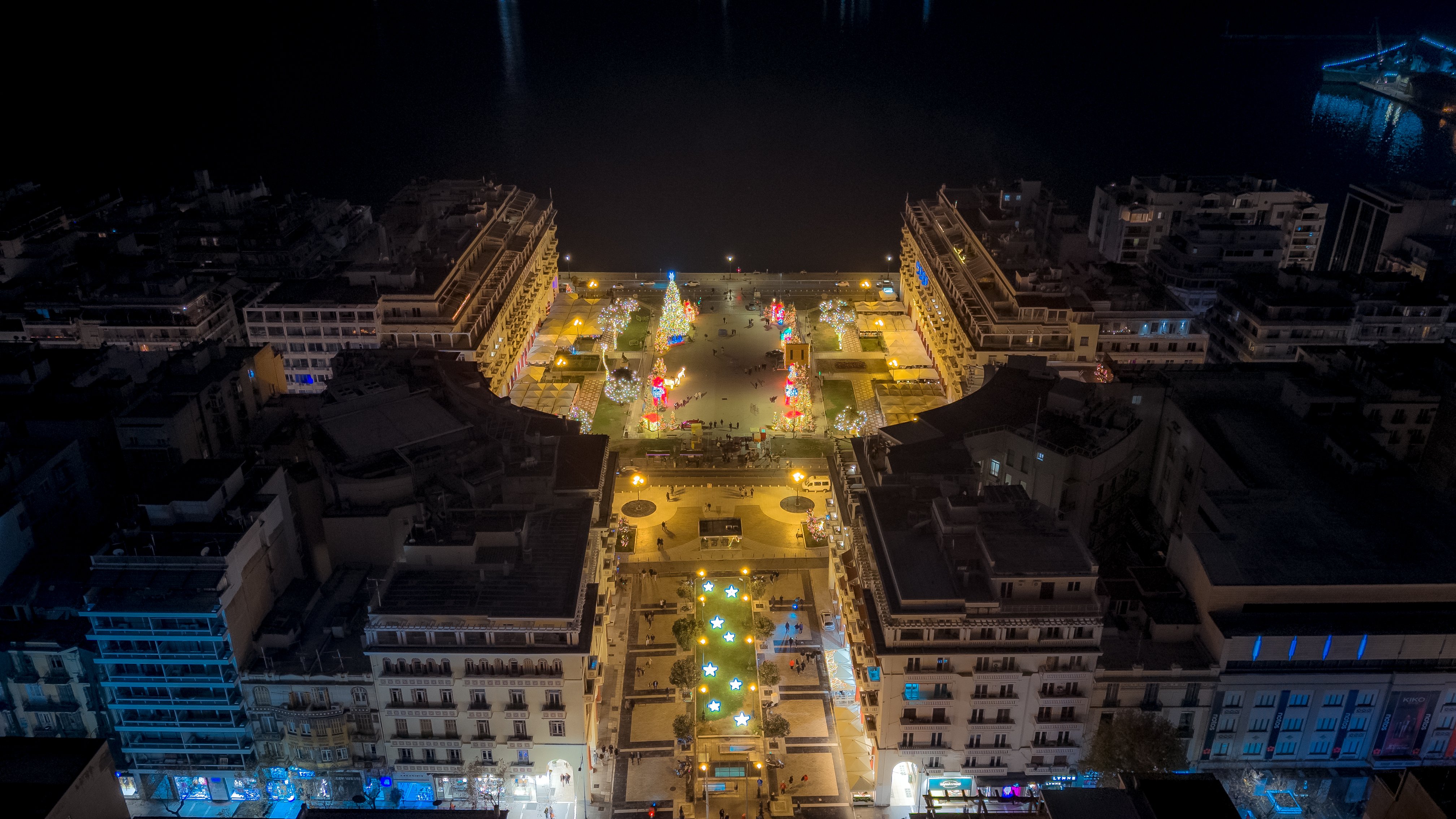 Aristotelous Square from above - Thessaloniki Greece - Payhip
