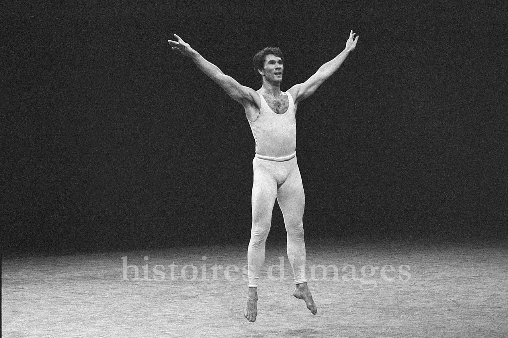 Dan Wagoner – Solo Moment (Printable Black & White Photo) - Payhip