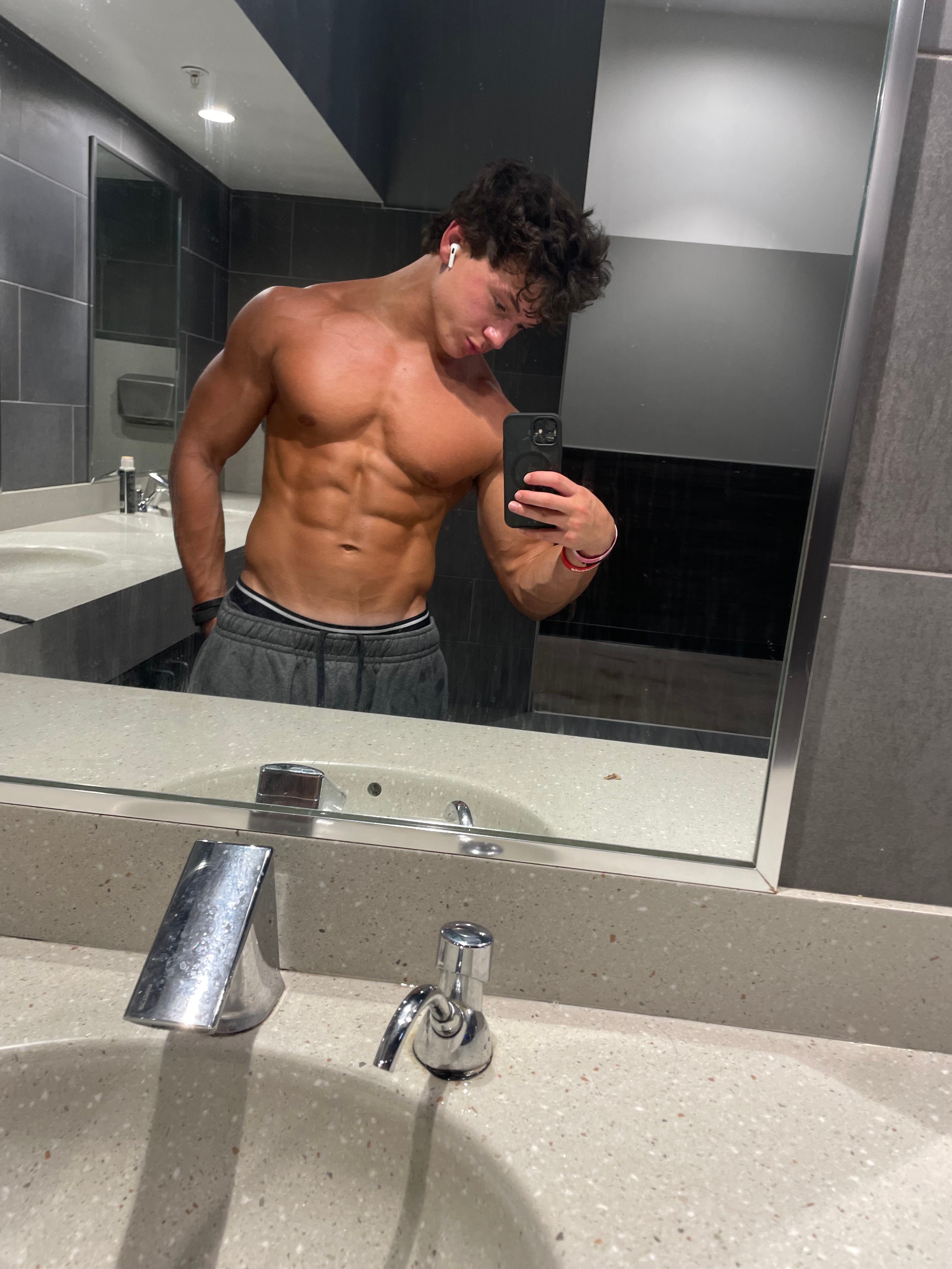 My Complete Aesthetics Workout Program - Payhip
