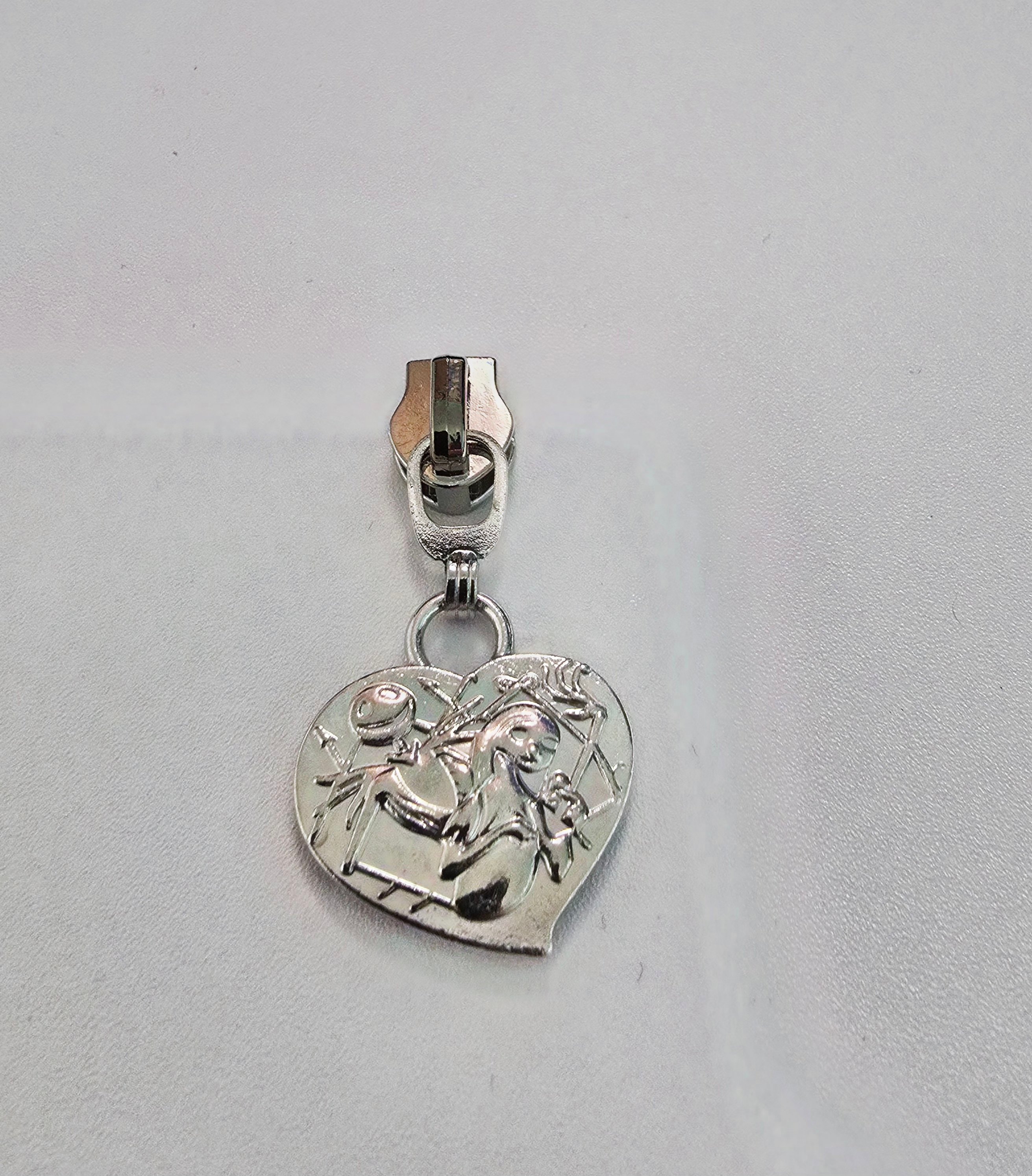 #5 Silver NMB Christmas Zipper Puller - Payhip