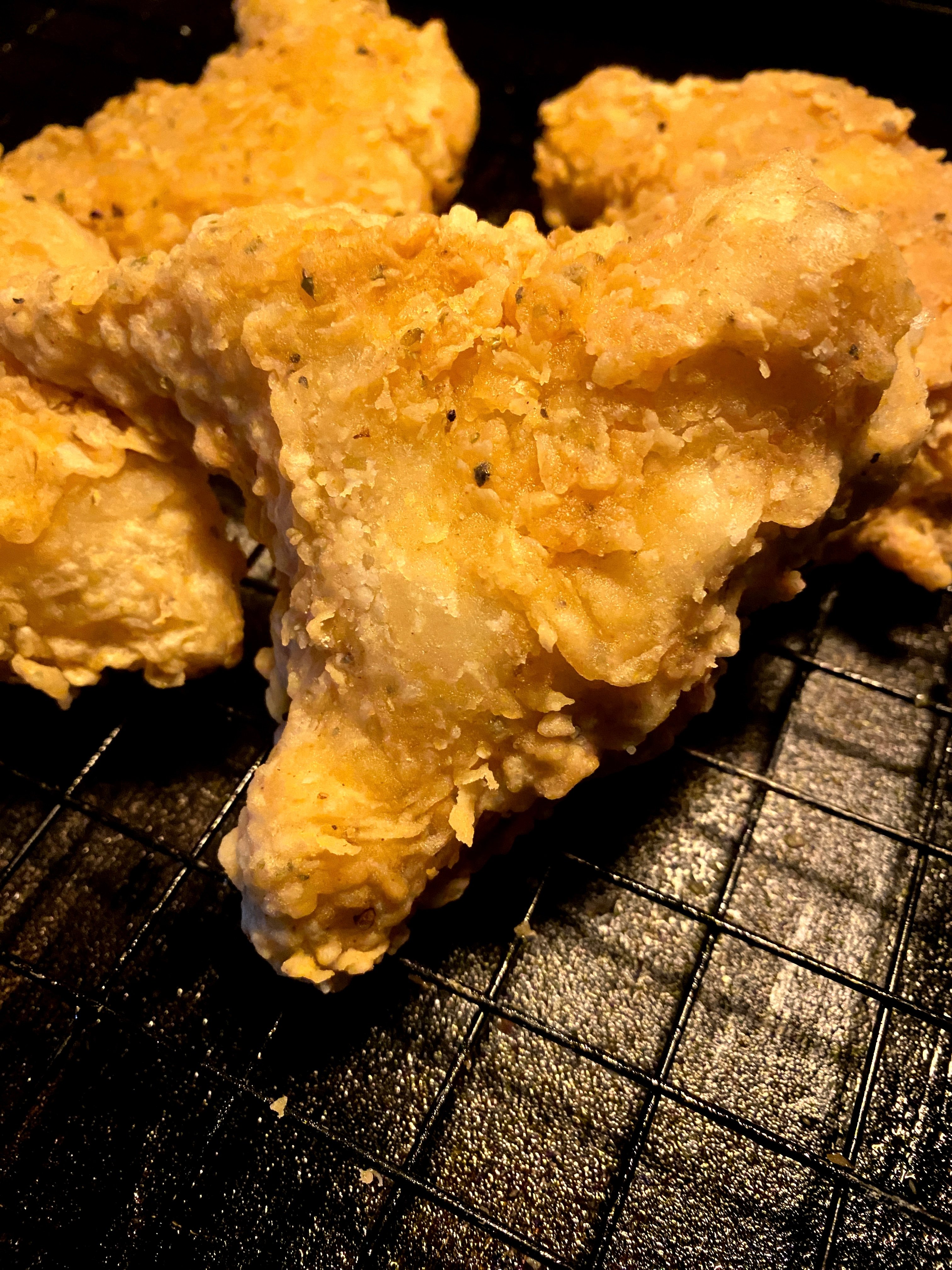 Vegan Fried Chicken Wings, Soy-Free, White Meat Alternative (1lb)