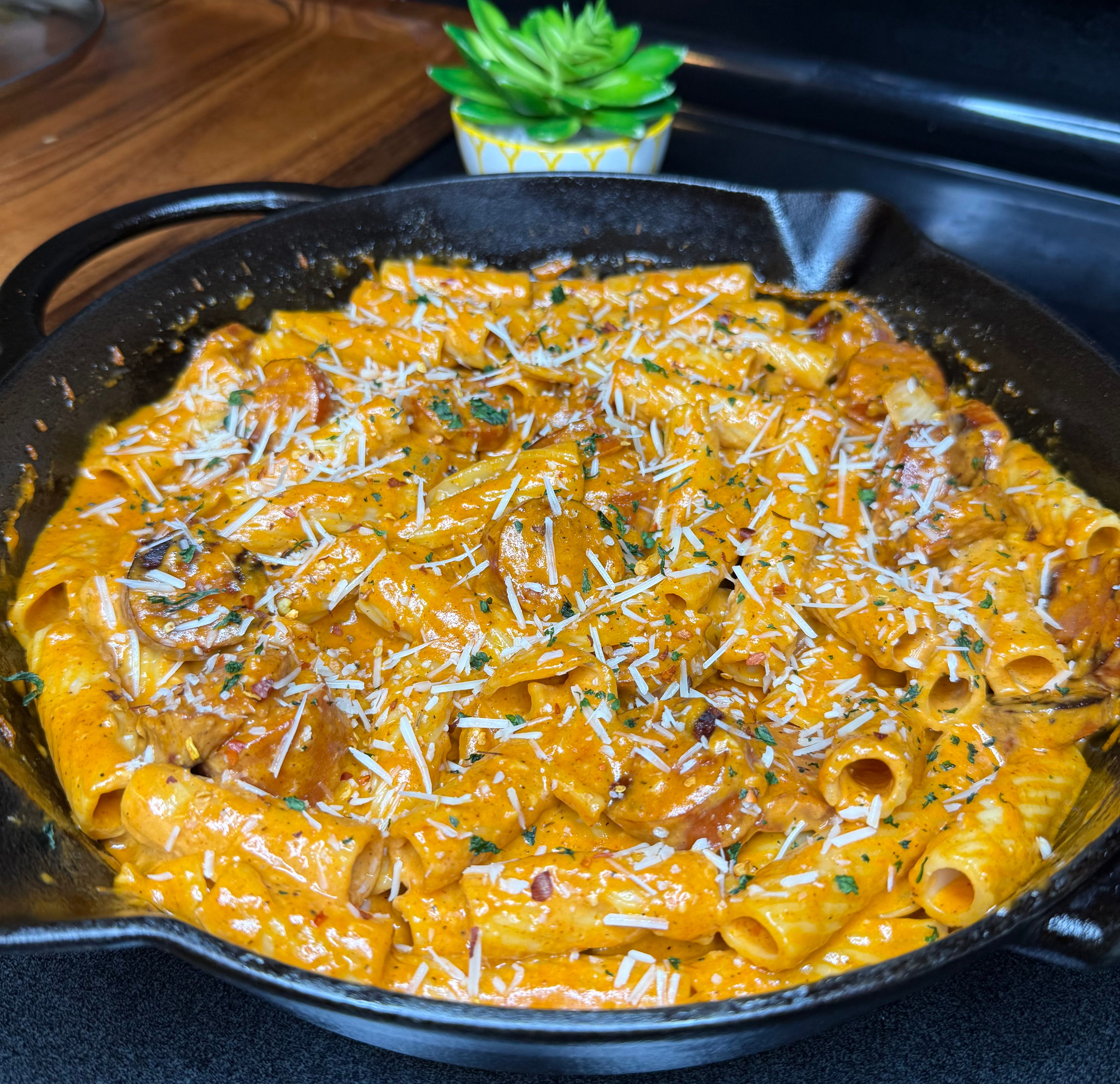 Creamy Sausage Vodka Rigatoni - Payhip