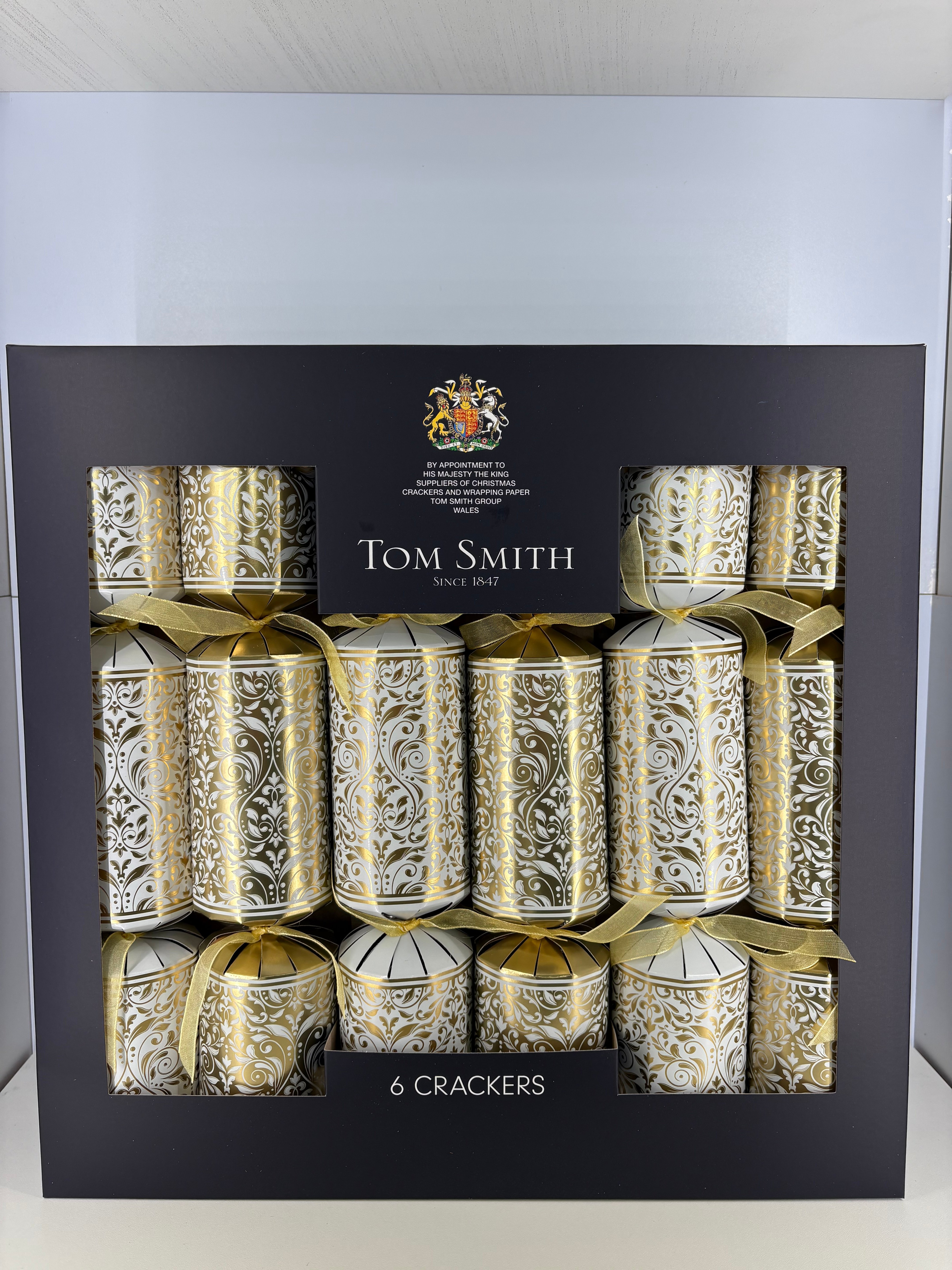 Tom Smith 'Gold' Premium Crackers - Payhip