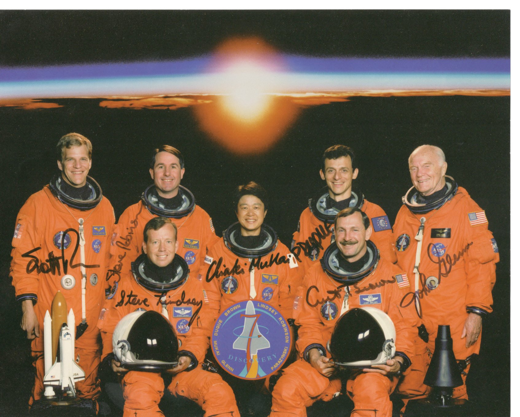 NASA's Discovery 7 * Picture of the Astronauts with their signatures ...
