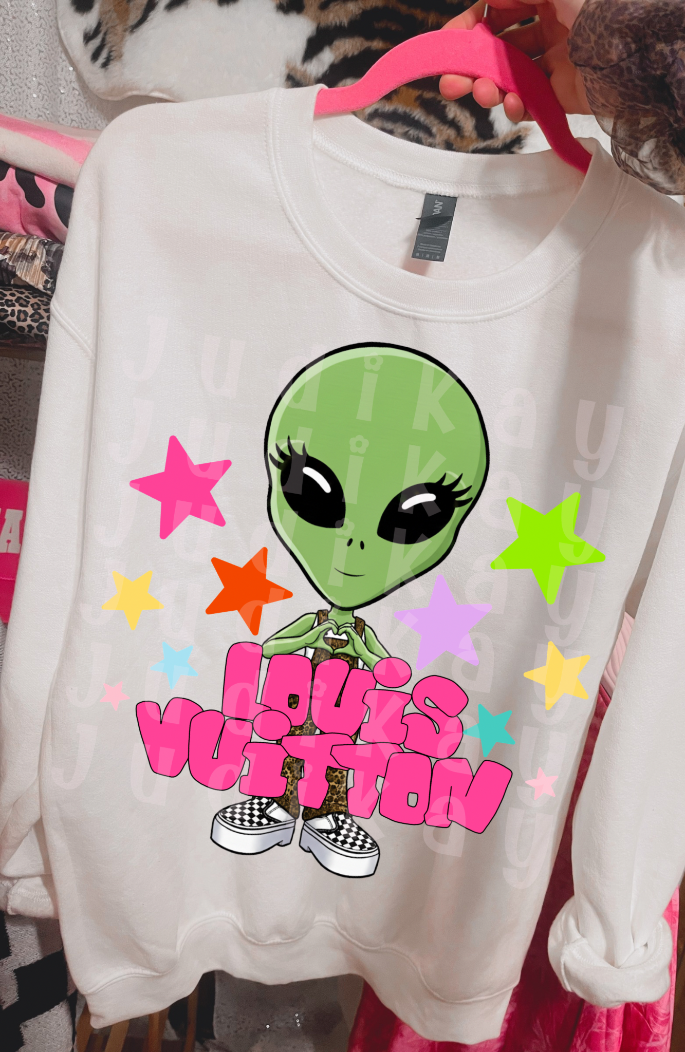 Boujee bratz alien png - Payhip