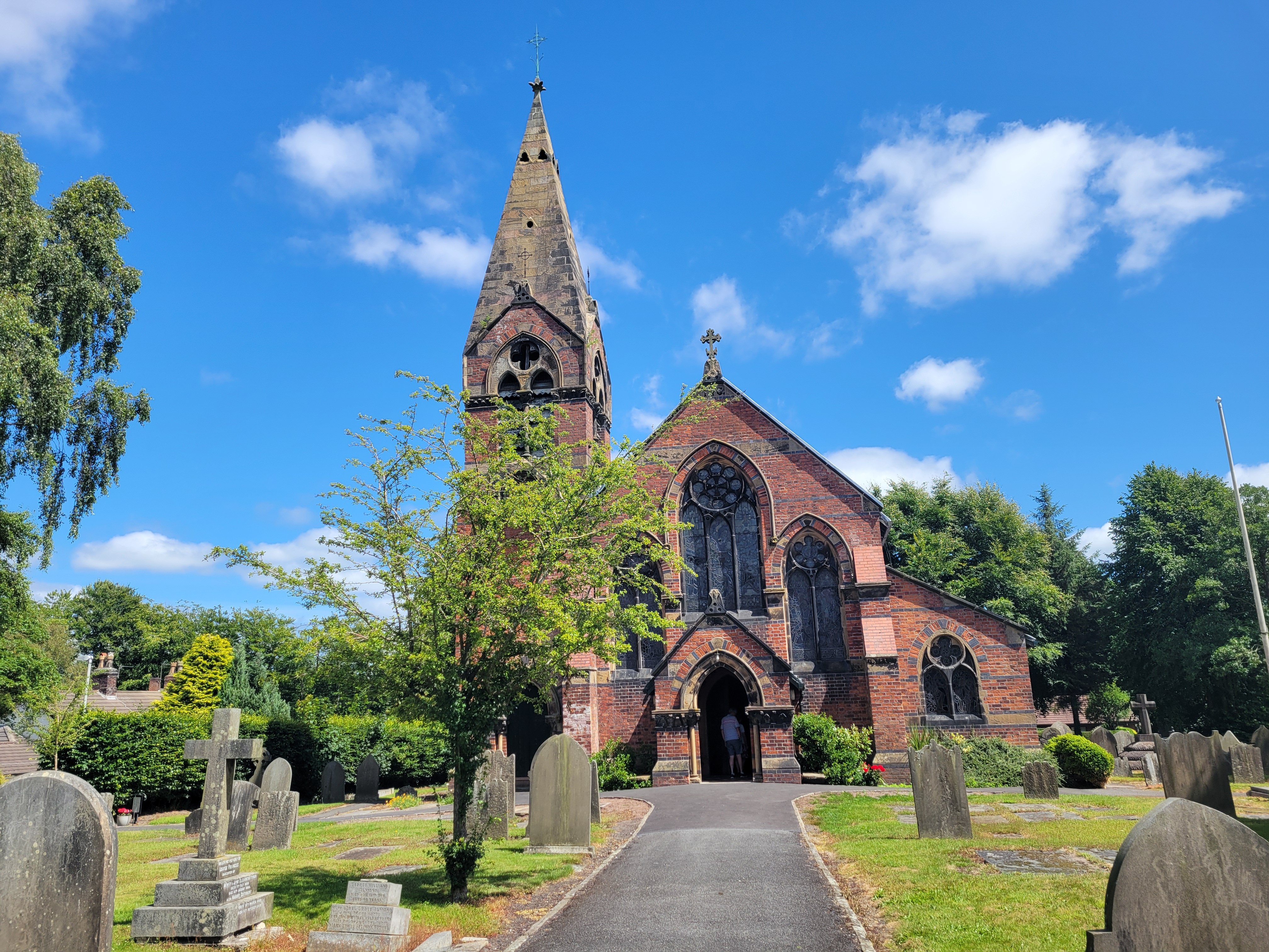Hesketh Effigy: Ancestral Graves, Unknown Tombs & Family Burial Ground ...