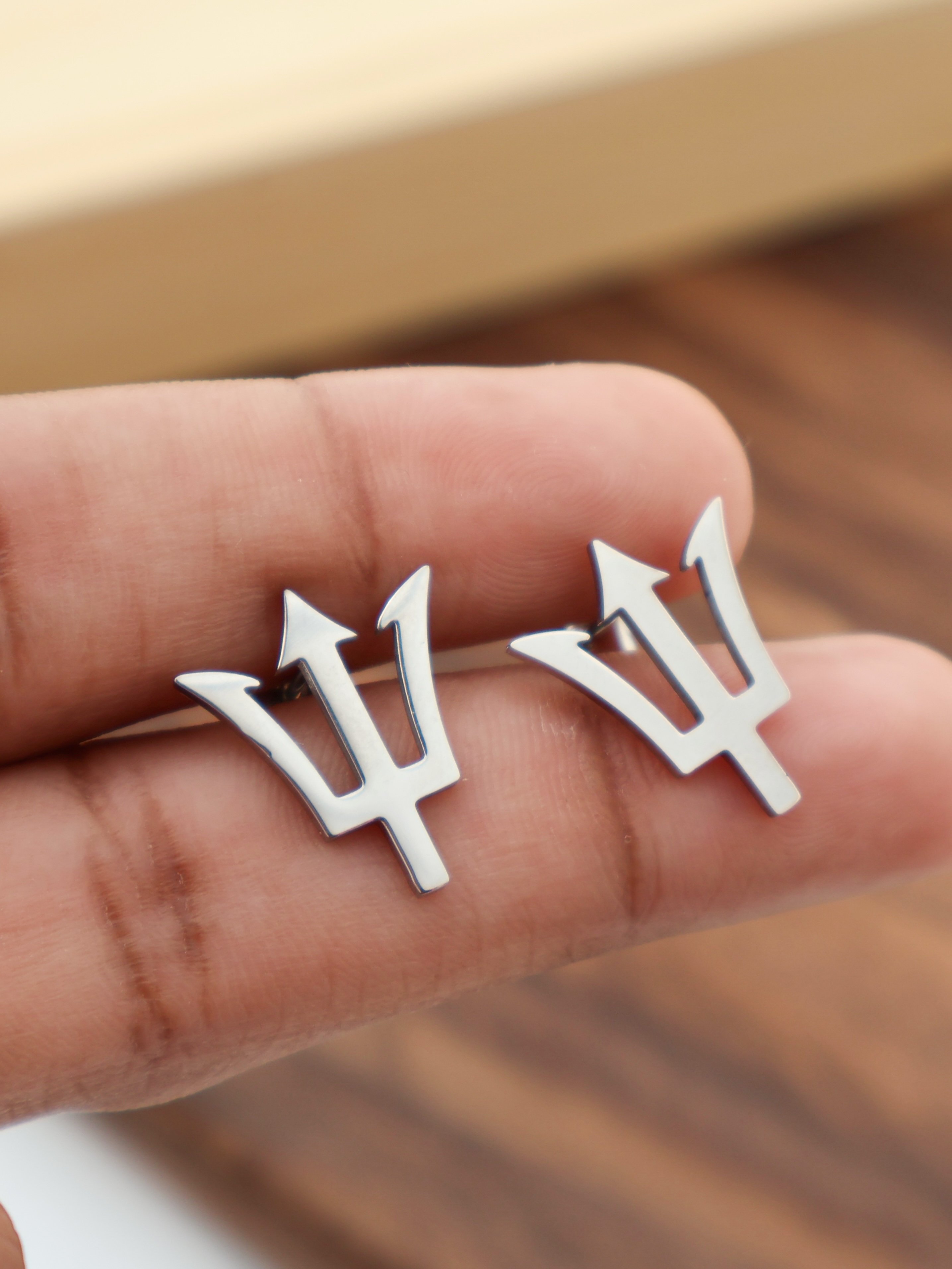 Molasses Broken Trident Stud Earrings - Payhip