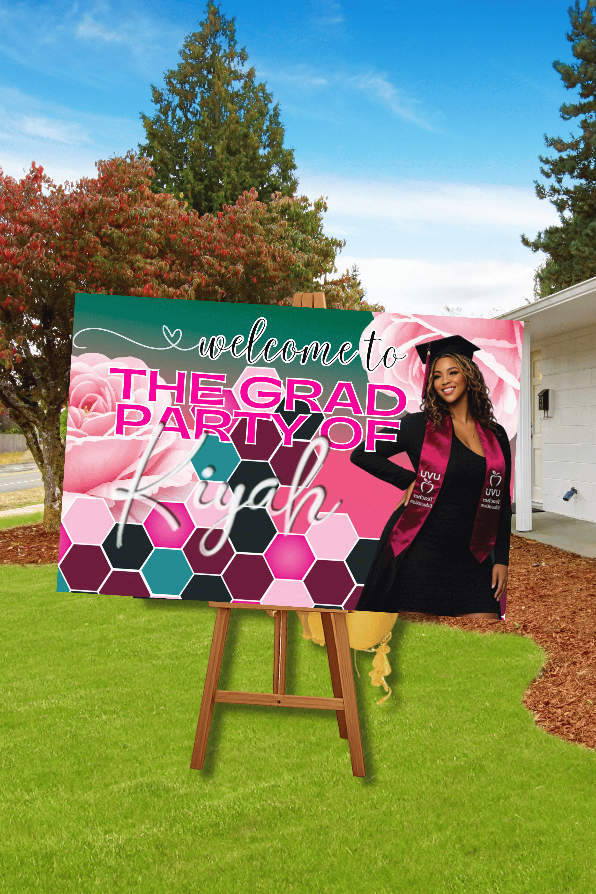 Pink Floral Graduation Welcome Sign - Payhip